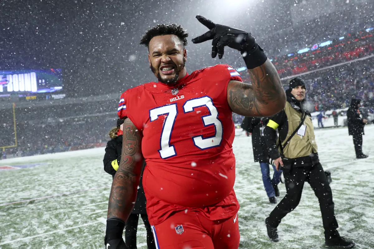 Bills' Dion Dawkins Lobbying for NFL To Add New Yearly Award for ...