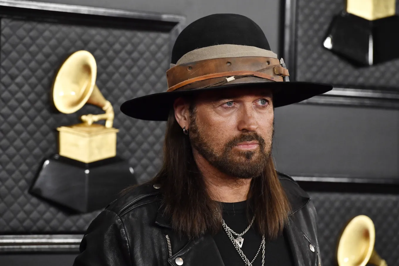 Billy Ray Cyrus Makes Unexpected Announcement After Son Pleads for Him ...