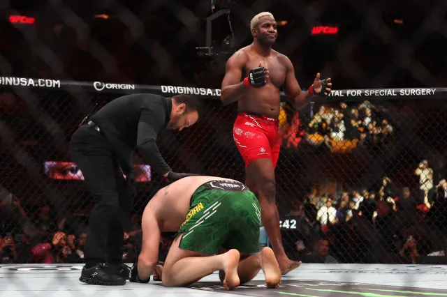 Olympic Star Claims 12-Second Knockout at Karate Combat 52 - Newsweek