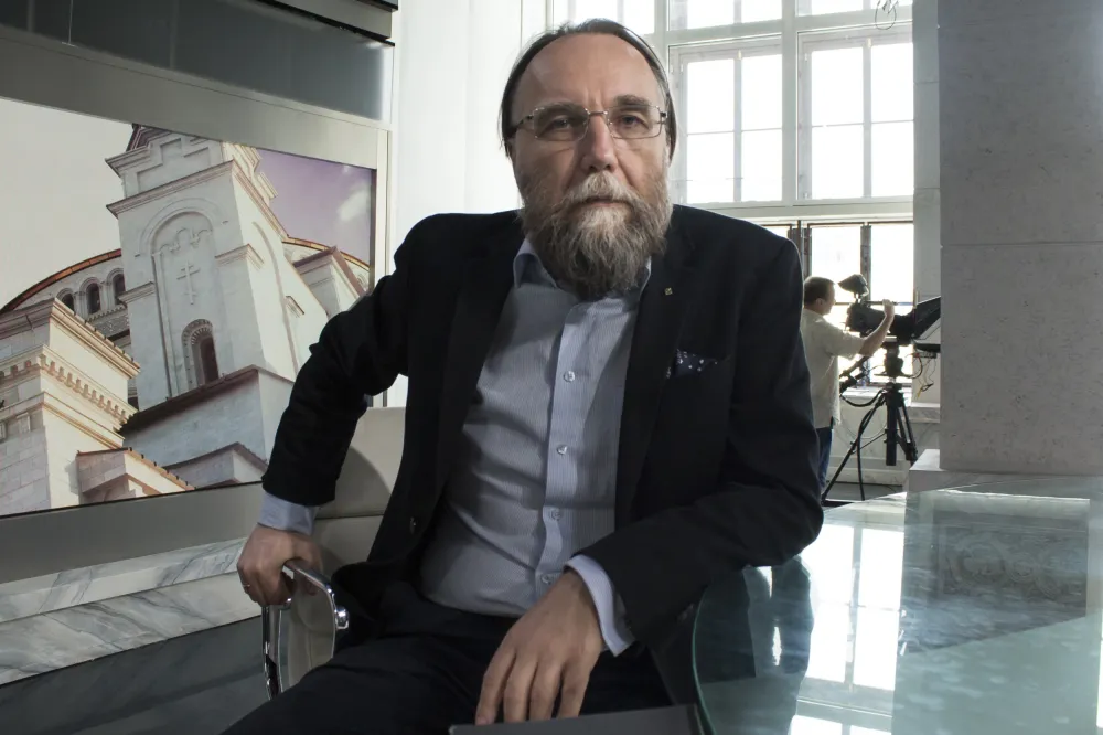 Top Ally Advised Putin To Replace Lenin’s Corpse With His Own: Report ...