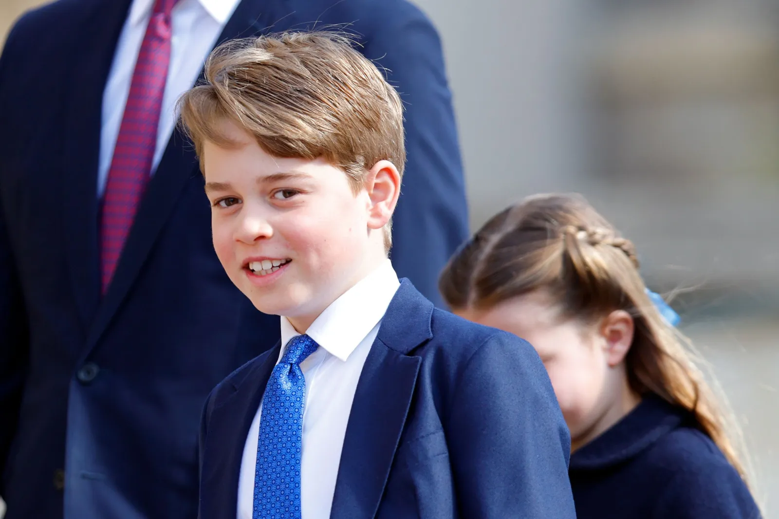 Prince George ‘Protecting’ Princess Charlotte Goes Viral - Newsweek