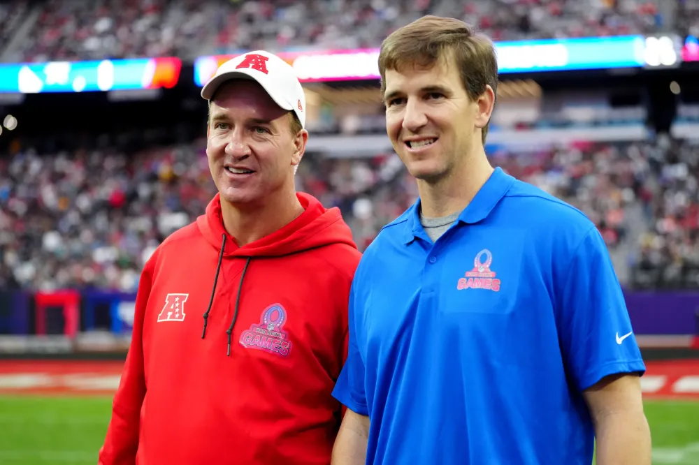 Peyton Manning is 'Glad' He Never Played Eli in Super Bowl - Newsweek