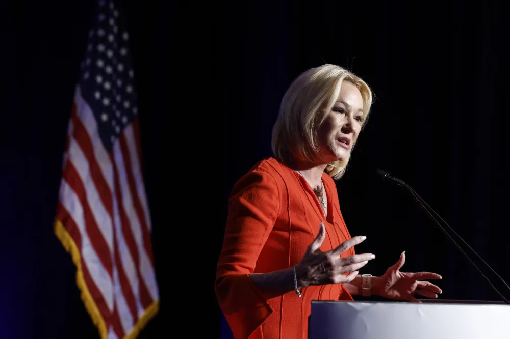 Who is Pastor Paula White-Cain? Trump's Pick to Lead New White House ...