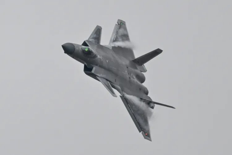 Video Shows Chinese Stealth Jet in ‘Beast Mode’ - Newsweek