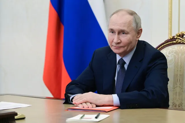 Putin Punished Pro-War Russians for Reporting Ukraine’s Kursk Gains ...