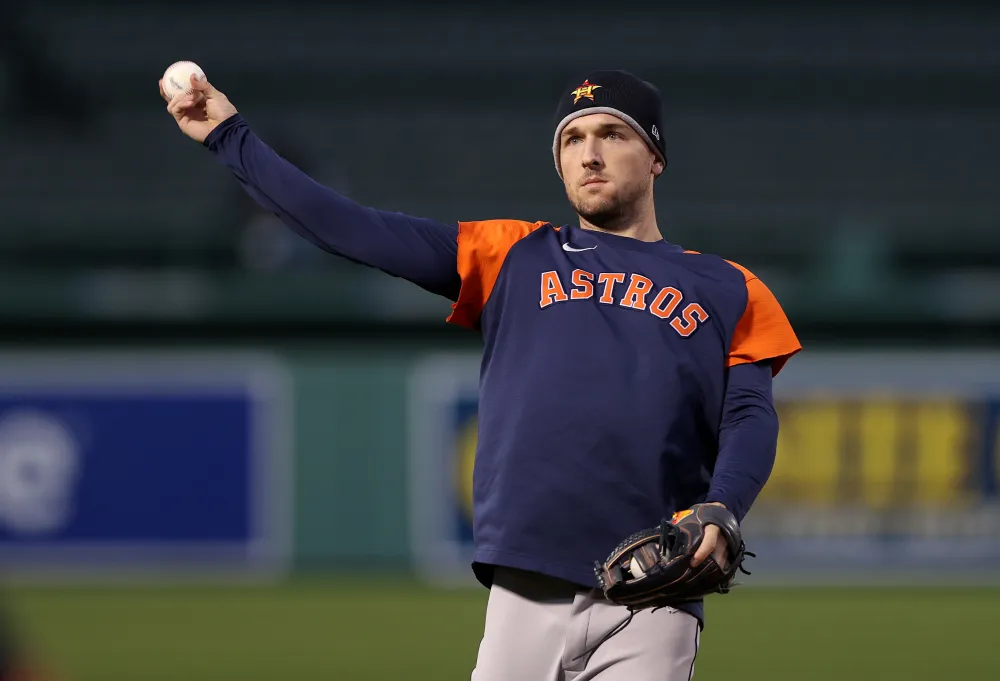 Alex Bregman Reportedly Has Expected Date To Arrive At Red Sox Spring ...