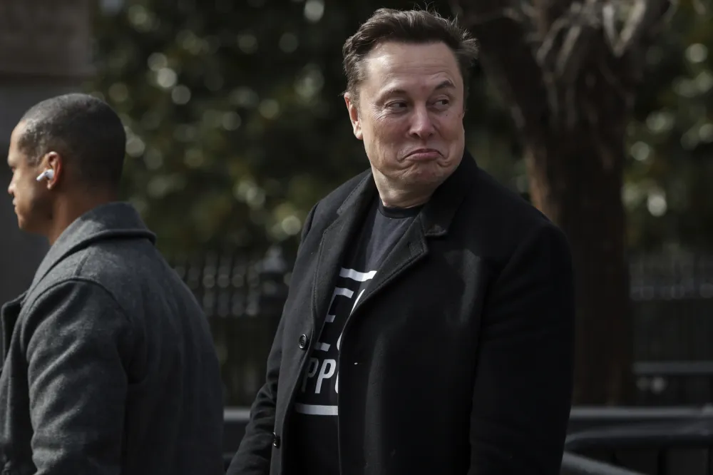 Elon Musk’s DOGE Website Being ‘Hacked’ Sparks Mockery - Newsweek