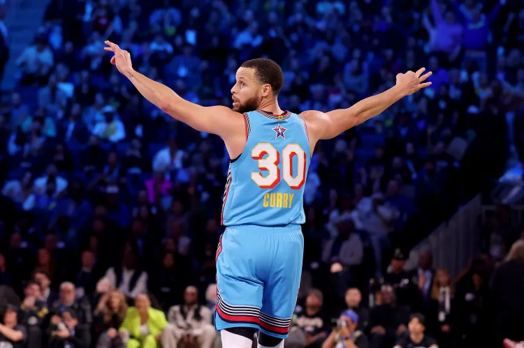 Warriors Star Steph Curry Wins NBA All-Star Game MVP - Newsweek