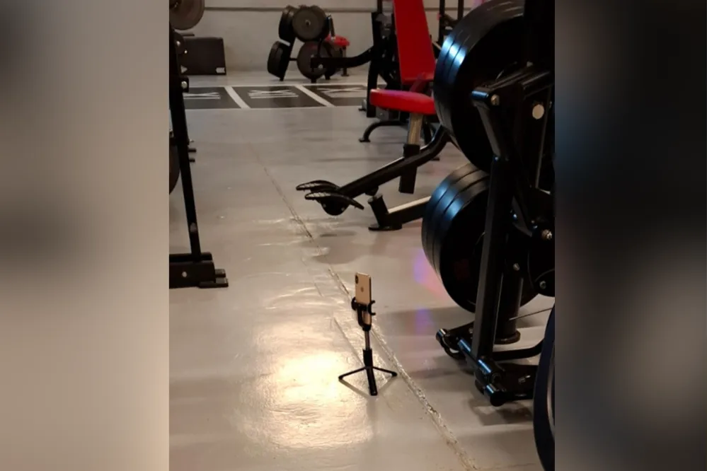 Gym-Goer Who Pointed Out Potential Danger of Filming Workouts Backed ...