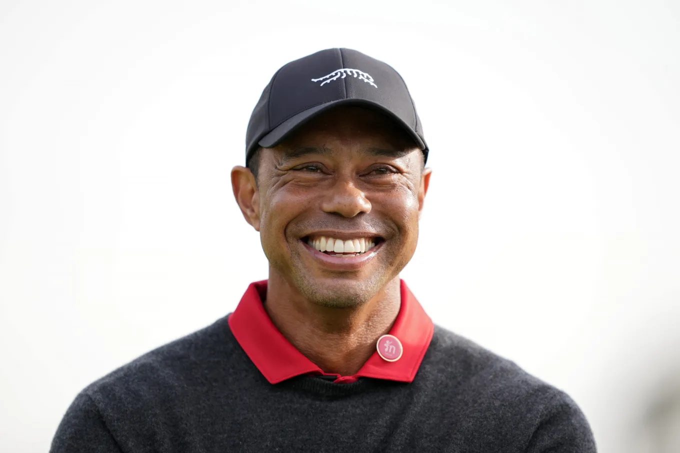 Tiger Woods Return Goes Viral, Has 'Most Embarrassing Moment' of Career ...