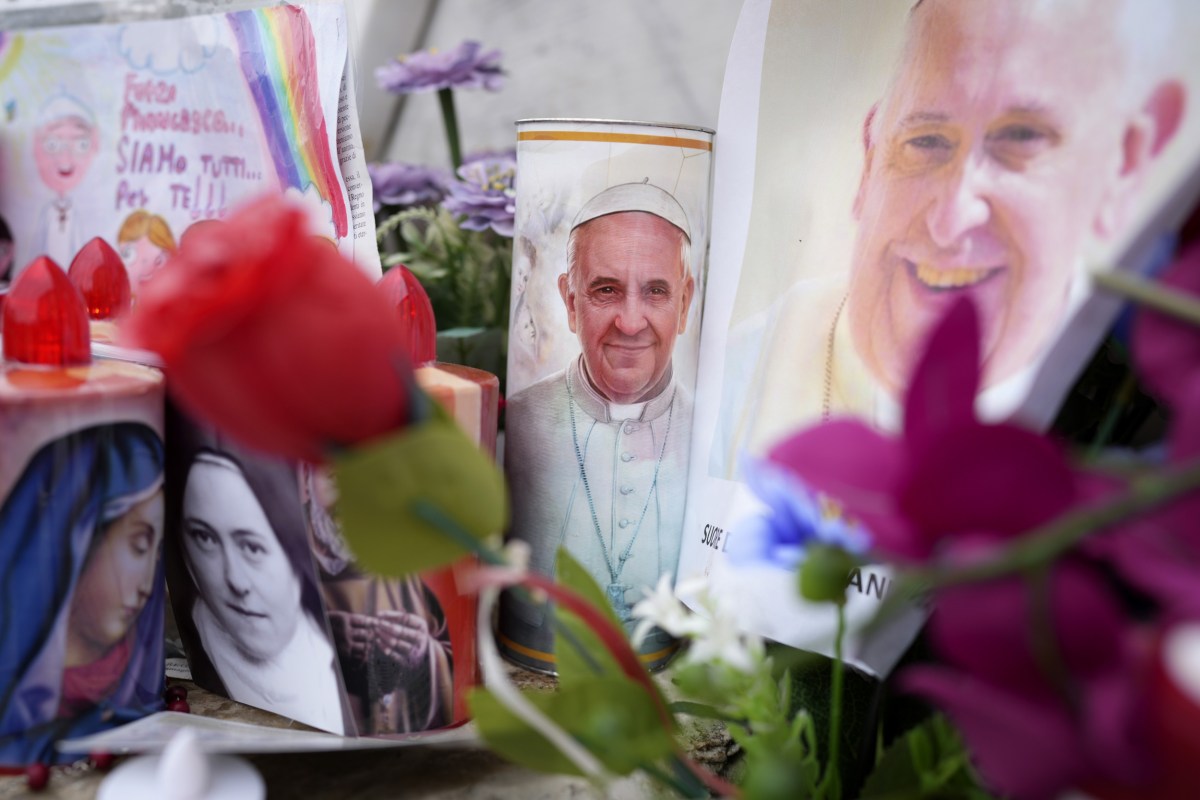 Pope Francis Health Update Issued After Early Kidney Failure Detected ...