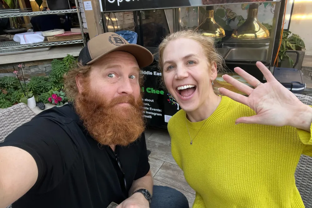 ‘1923’ Star Reveals Harrison Ford’s Jimmy Buffett Moment—’Stick to ...