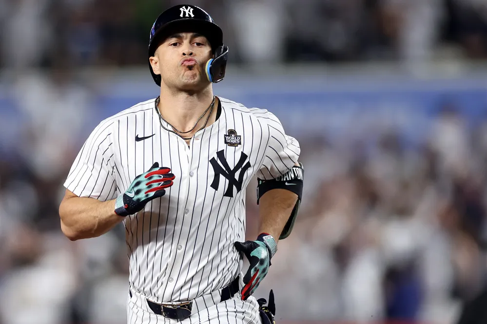 Yankees Contact $9.5 Million Slugger as 'Stopgap' Giancarlo Stanton ...