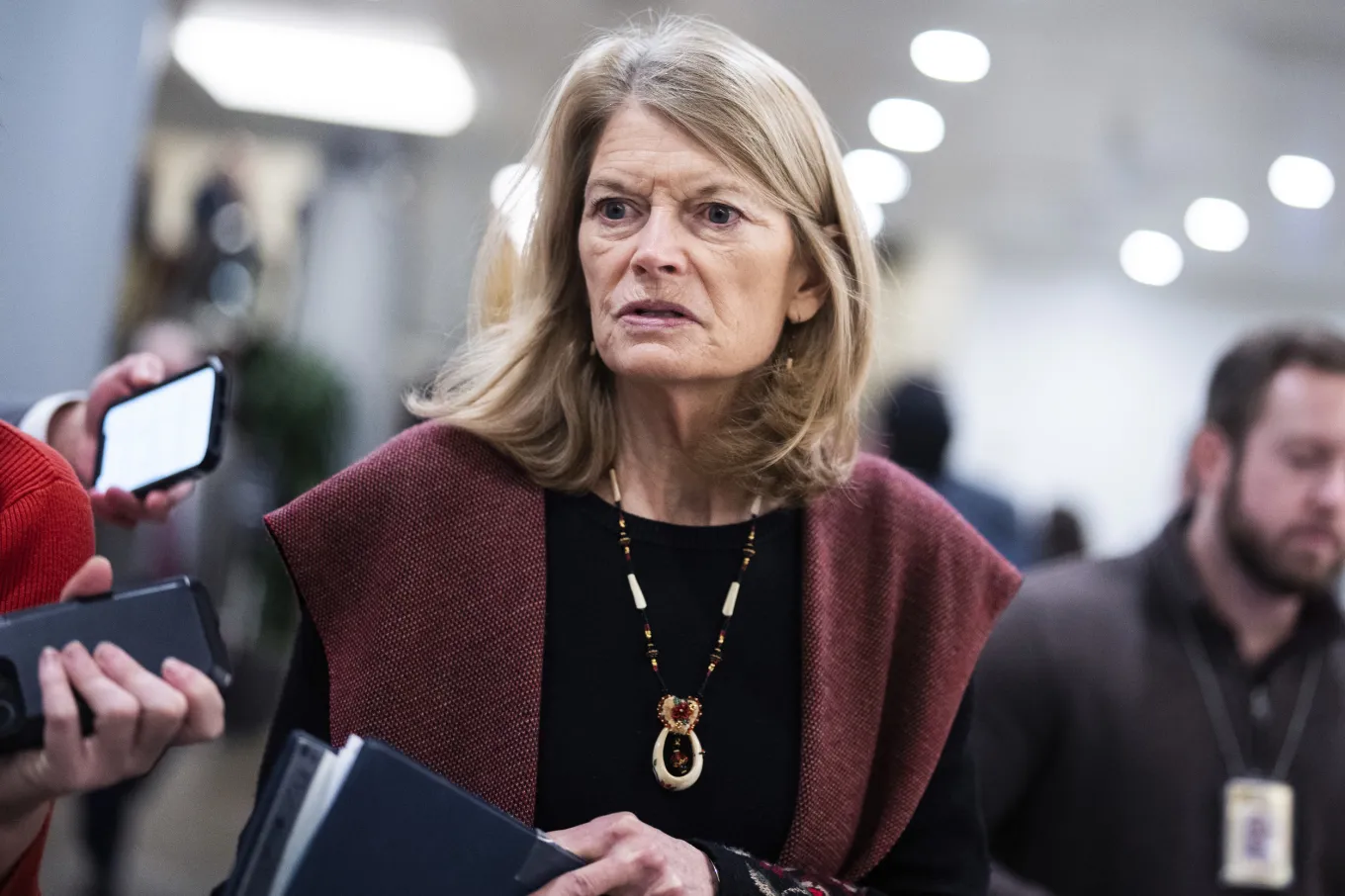 Republican Lisa Murkowski Reacts to ‘Shocking’ Trump-Zelensky Meeting ...