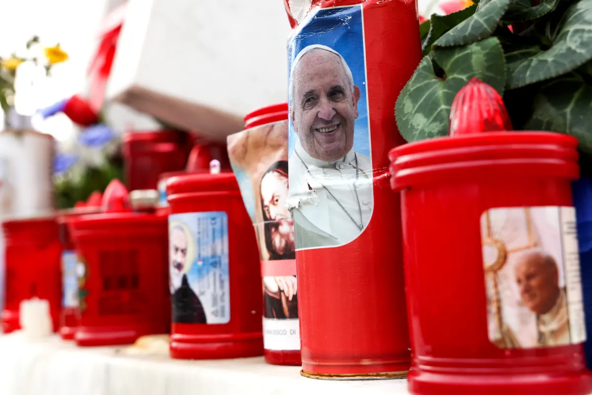 Pope Francis Health Update: Vatican Says Prognosis Remains Guarded ...