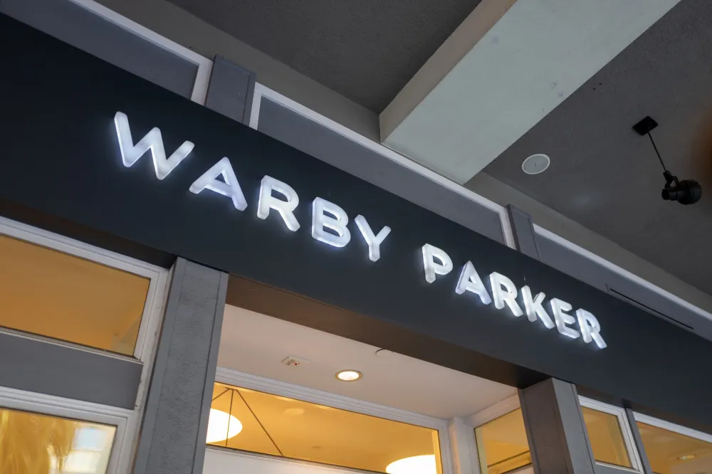 Warby Parker Has to Pay $1.5 Million for cyberattack: Who Was Impacted ...