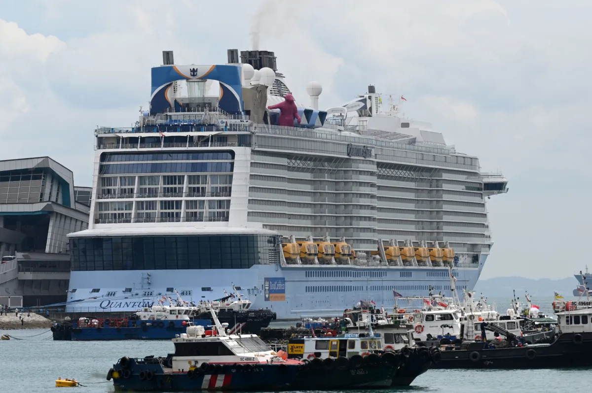 Royal Caribbean, Carnival Cruises Cancelled-Ships Stranded At Sea ...