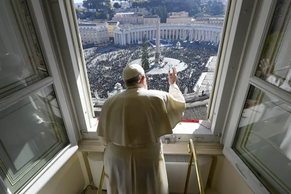Pope Francis Health: Vatican Issues Sunday Update—’Peaceful’ - Newsweek