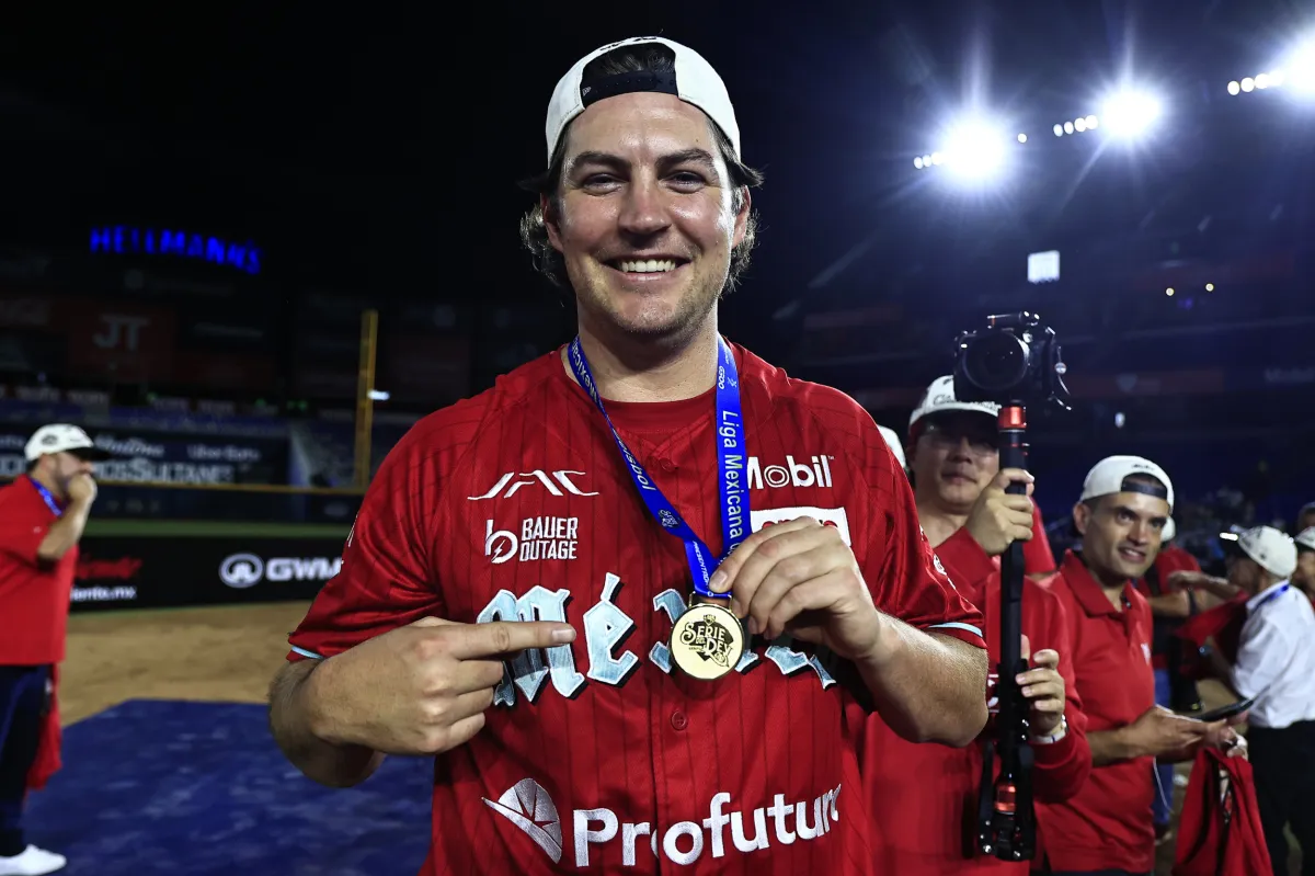 Yankees Reportedly Uninterested In Signing Trevor Bauer, Even For '$0 ...