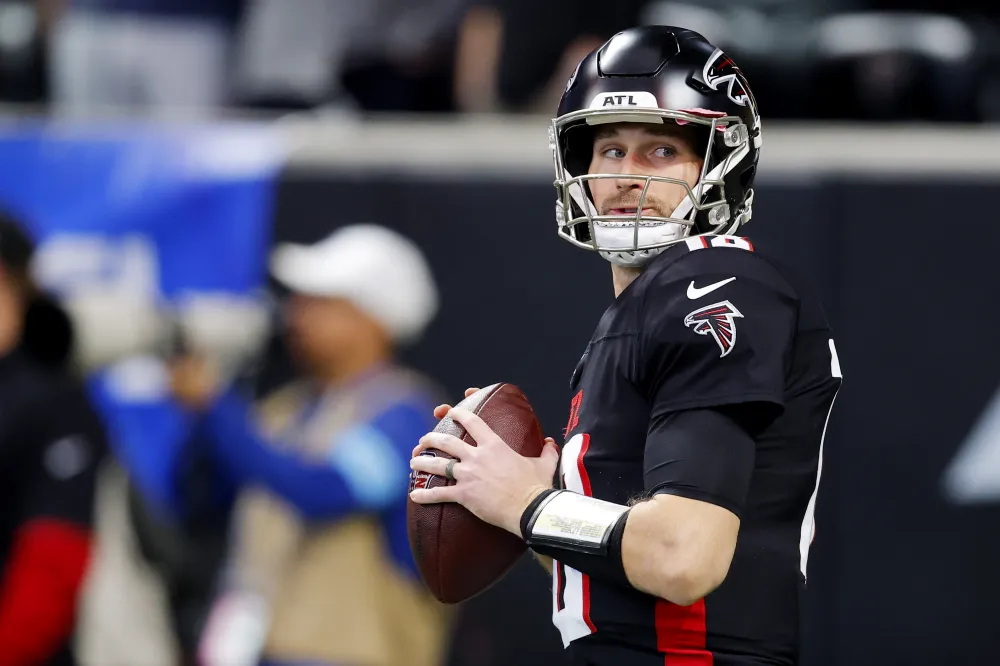 Falcons Quarterback Kirk Cousins Linked to Trade Proposal That Would ...