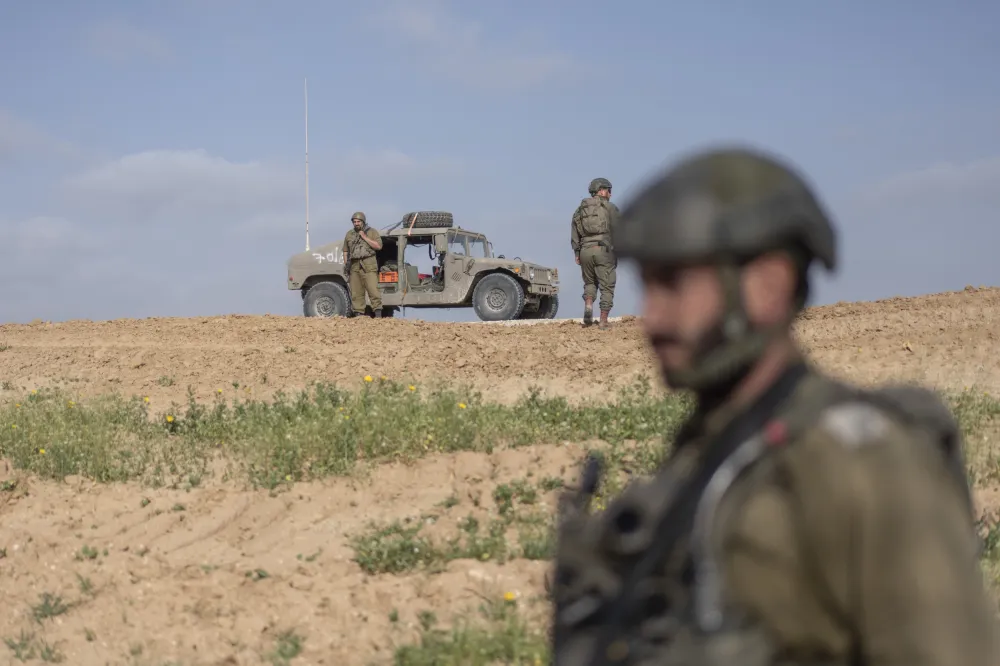 Animal Attack on Israeli Soldiers Goes Viral - Newsweek