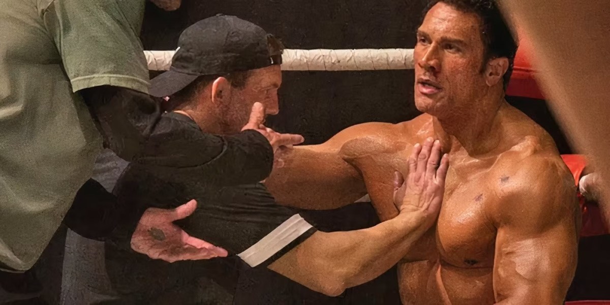 'The Smashing Machine' Early Reviews Are All Leaning One Way - Newsweek