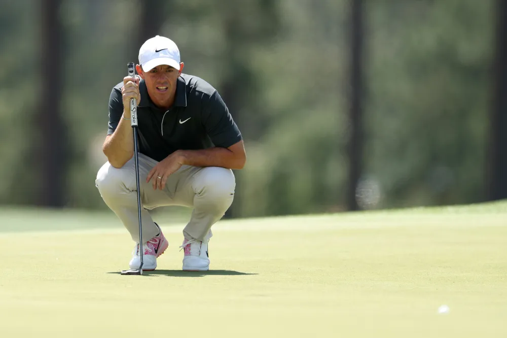 Rory McIlroy Skies up Masters Leaderboard After Wild Pine Straw Eagle ...