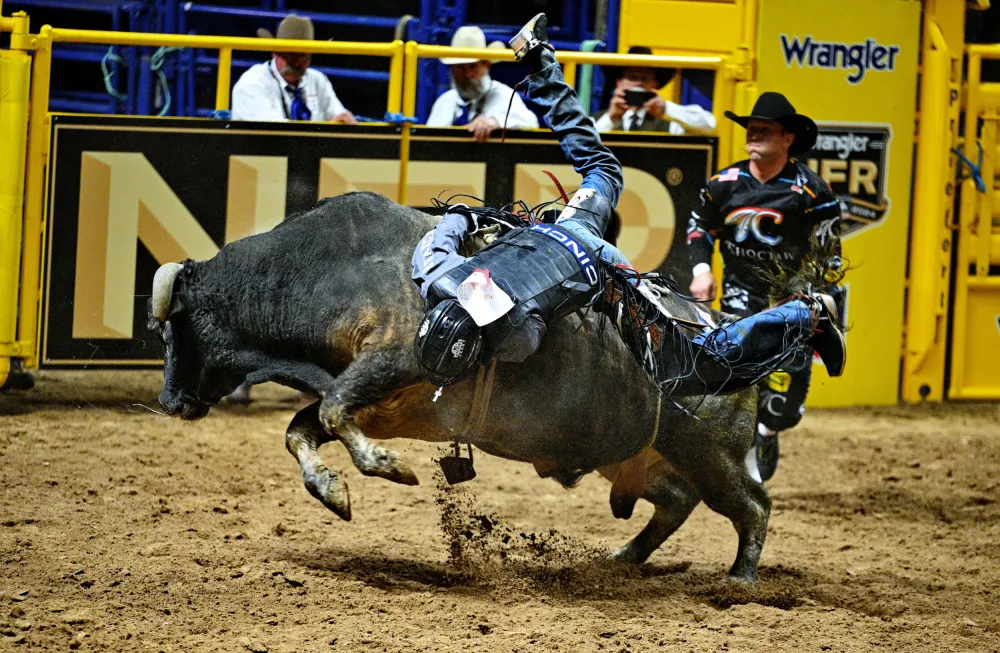 How to Watch The American Rodeo Championship: Live Stream Rodeo, TV ...