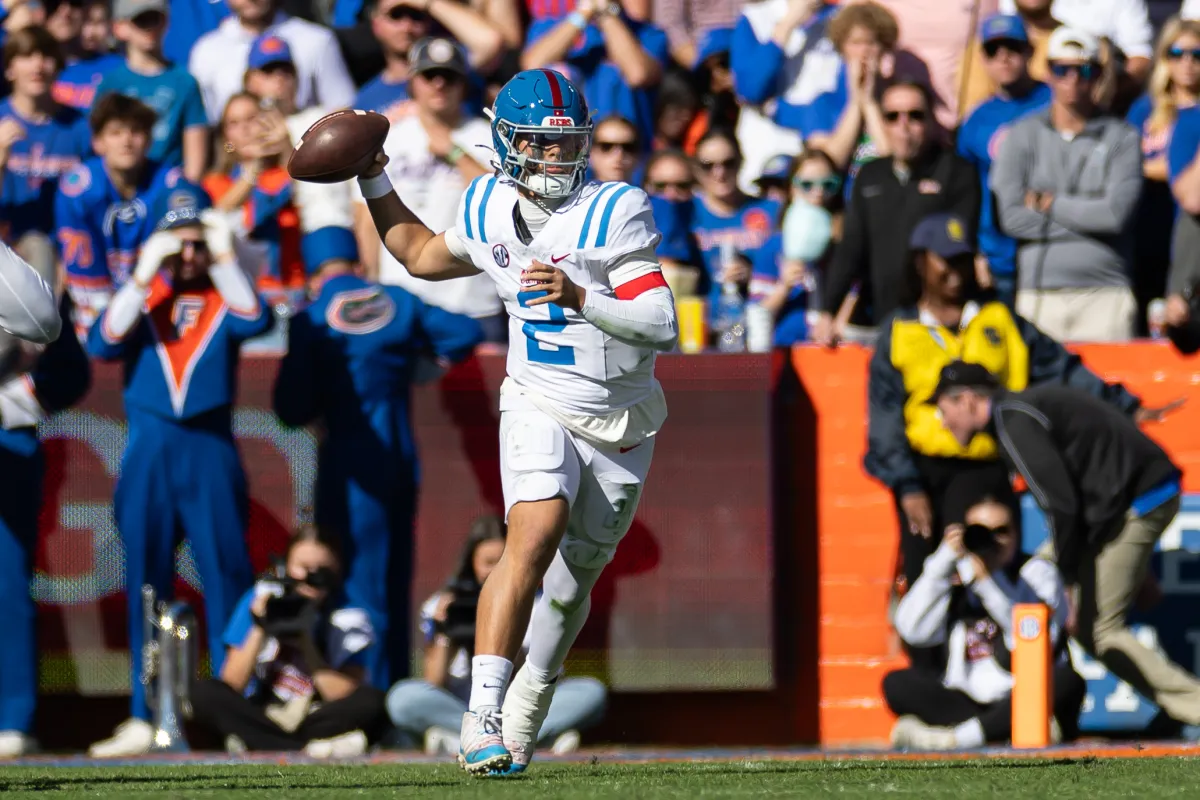 New York Giants Trade Back Into First Round to Select Franchise QB ...