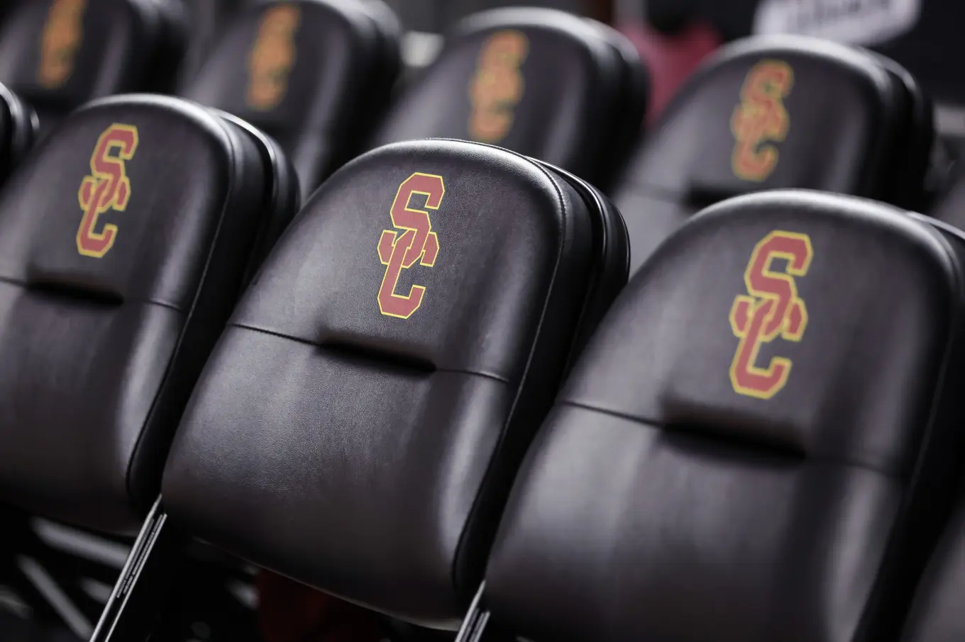 USC Star Alijah Arenas Receives Massive Injury Update Fol... - Newsweek