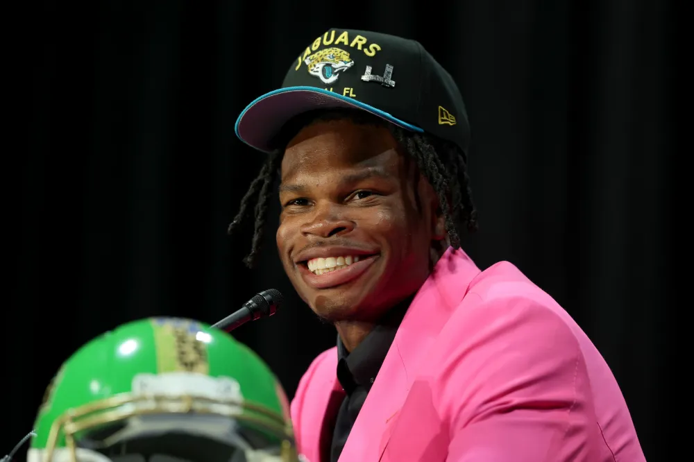 NFL Rookie Of The Year Odds: Ward, Jeanty Co-Favorites For Offensive ...