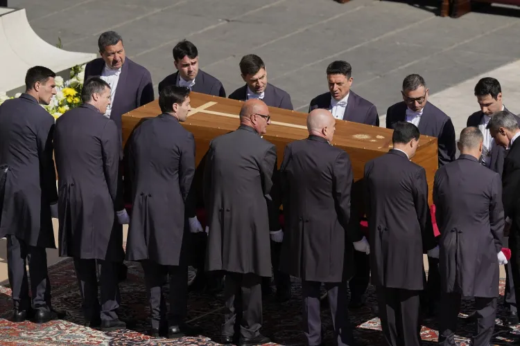 Pope Francis Funeral in Photos: Key Images From Historic Day - Newsweek