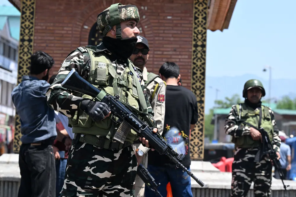 Pakistan Fears ‘Imminent’ Indian Attack, Warns of Nuclear Response ...