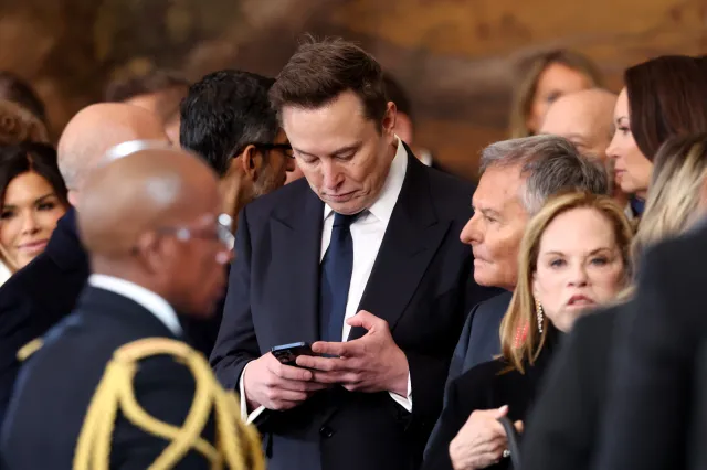 Elon Musk Limits Responses to Gaming Clip After Debates Over His Skill ...