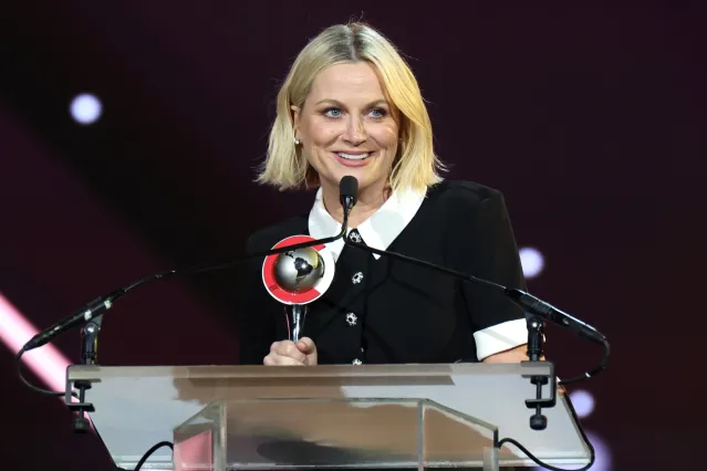 Amy Poehler Podcast Question Backfires - Newsweek
