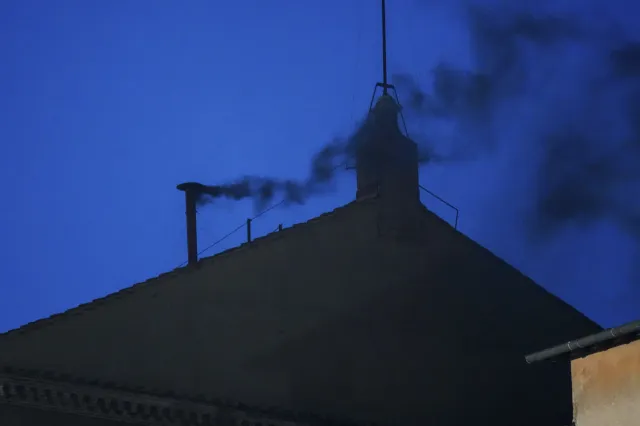 New Pope Update: Black Smoke from Vatican Conclave After Cardinals ...