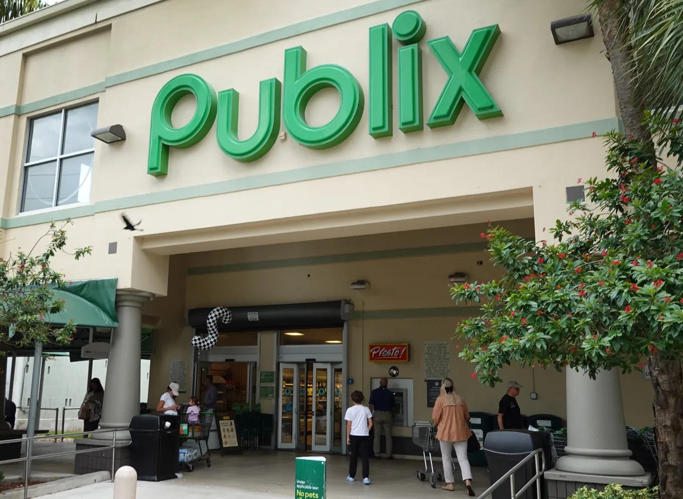 Publix Food Recall Update as ‘Foreign Material’ Found in Multiple Products - Newsweek