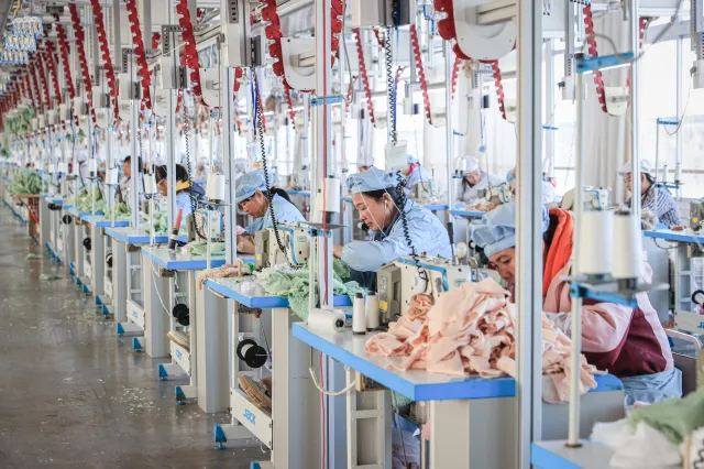 China Factory Protests Show When US Tariffs Began to Bite - Newsweek