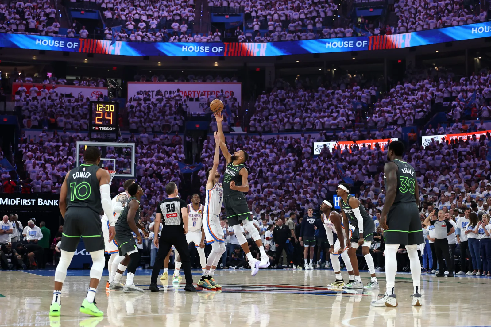 DraftKings Promo Code: New Offer Gets $300 Bonus for NBA Playoffs, MLB ...