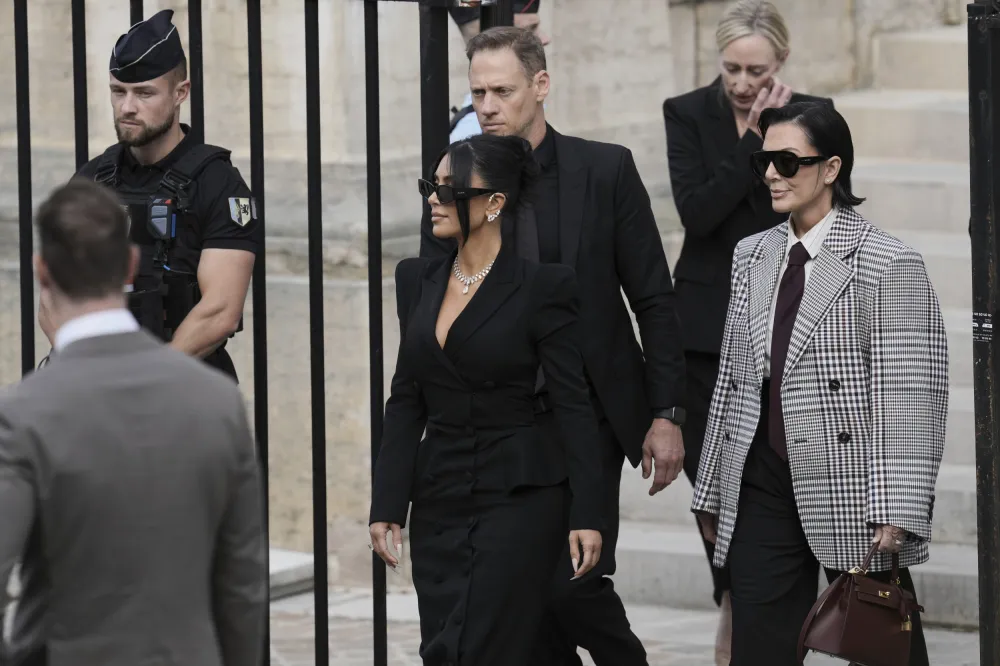 Kim Kardashian Paris Robbery Verdict: 8 Men Found Guilty - Newsweek