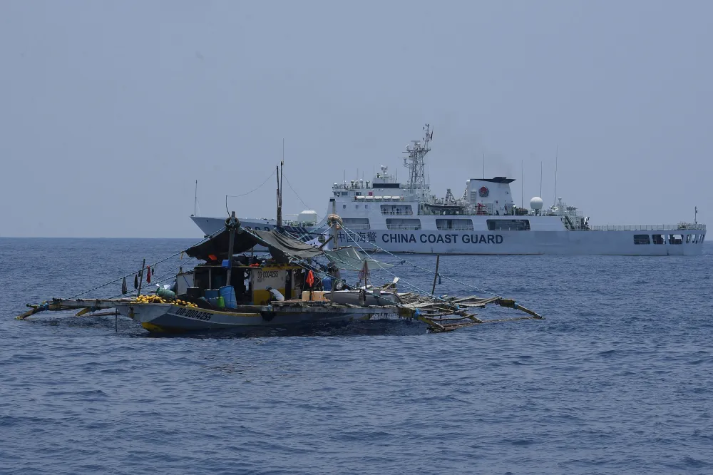 South China Sea Convoy Challenges Beijing’s Territorial Claims - Newsweek