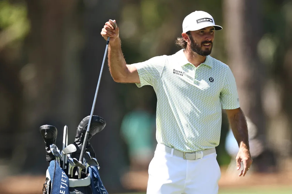 Max Homa Ditches Caddie amid Carrying Own Bag at Painful US Open ...