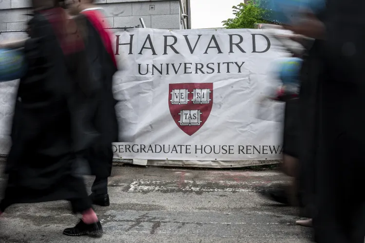 Trump Escalates Feud With Harvard Over International Students in New ...