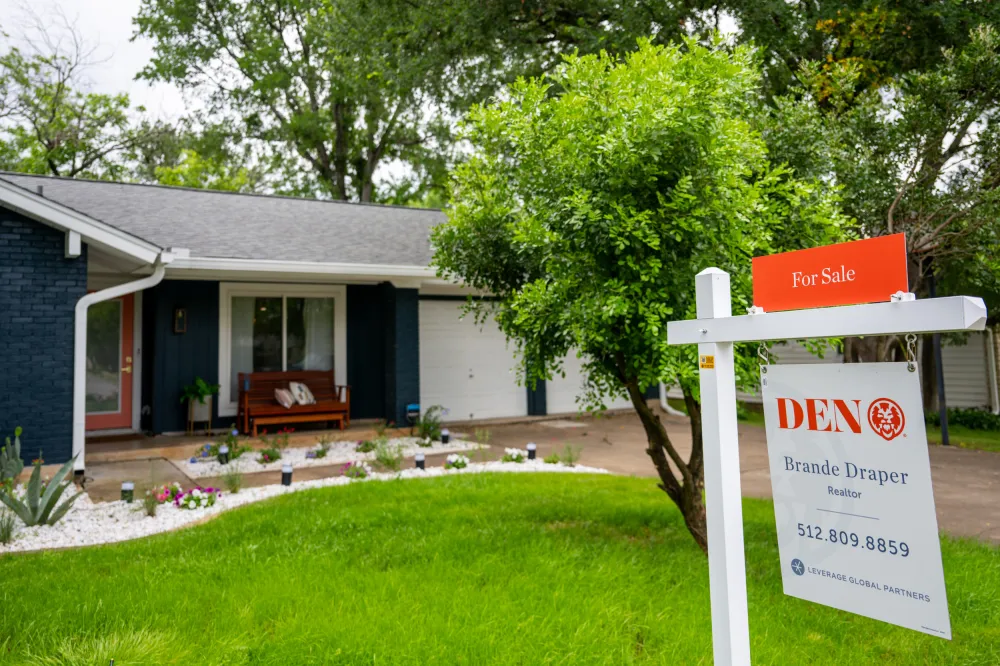 Americans Are Slashing Prices on Home Listings - Newsweek