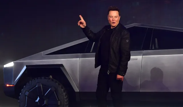 Tesla Offers Mass Discount After Trump Supporters Turn on Musk - Newsweek