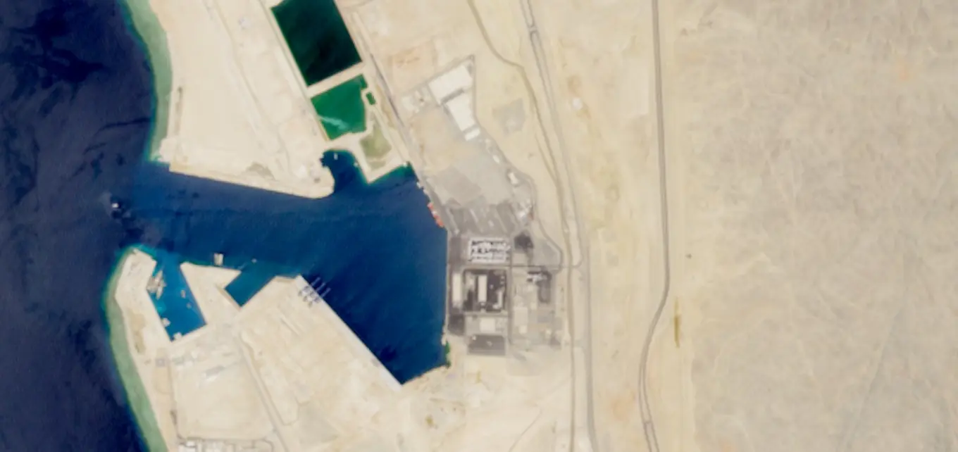 Satellite Images Show Giant Port Emerge at World’s Bigges... - Newsweek