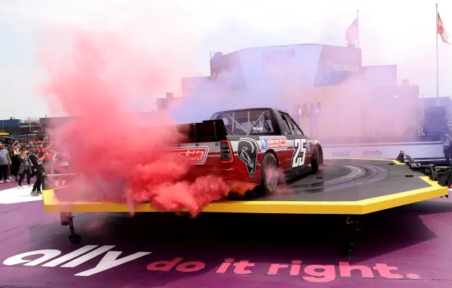 NASCAR Confirms Talks With New Automakers Following RAM Trucks ...