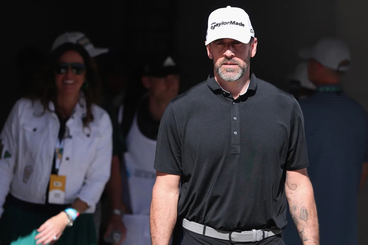 Is Aaron Rodgers Married? Steelers Quarterback Answers - Newsweek