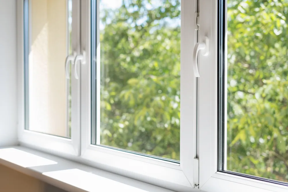 People Urged to Keep Windows Closed Overnight Wednesday in One State ...