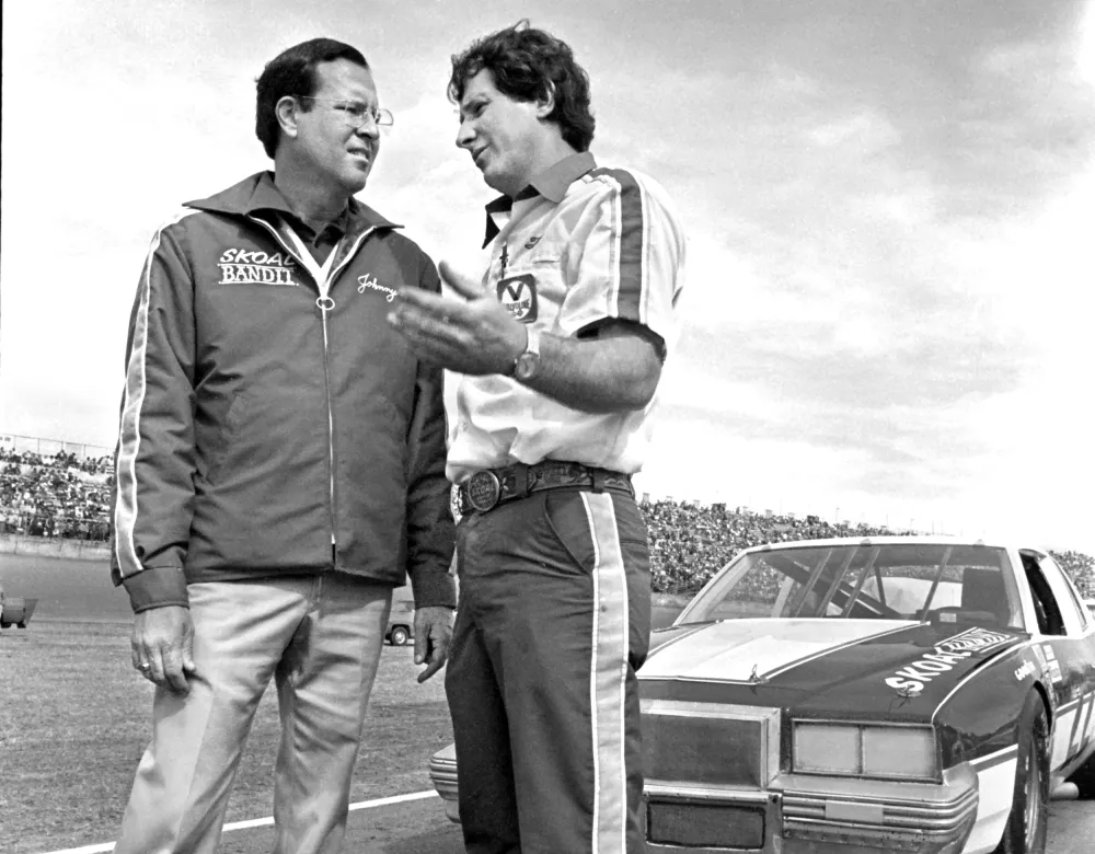 Tributes Pour In For NASCAR Legend Travis Carter After Death at 75 ...